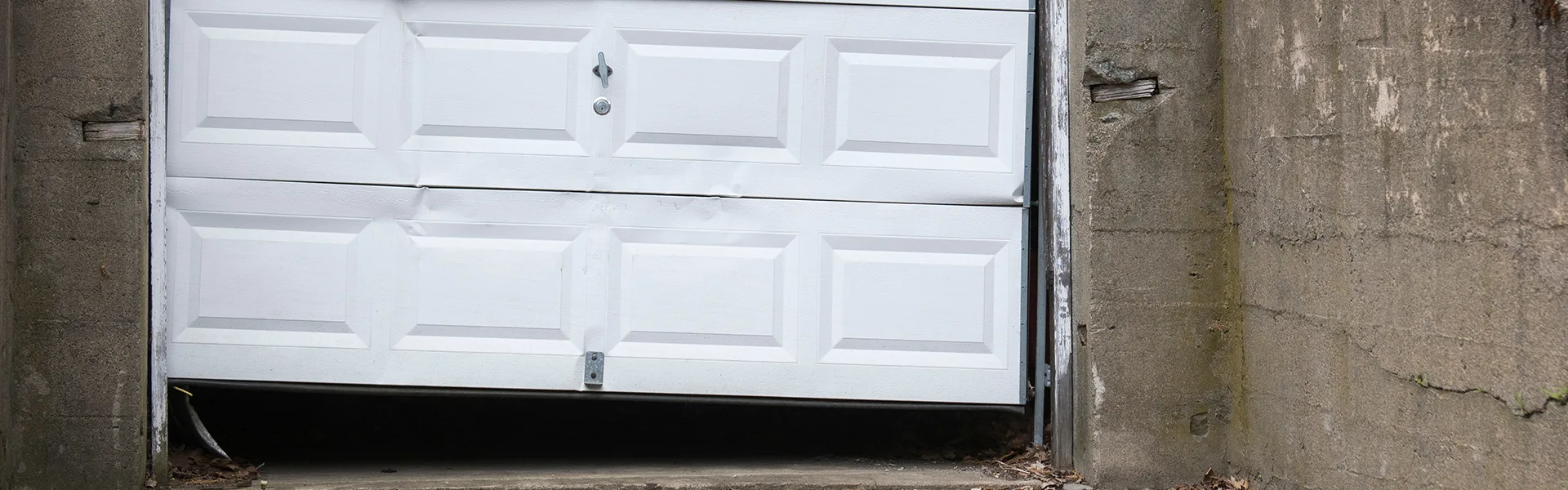 Garage Door Broken Rolling Meadows, IL – Broken Garage Door Repair